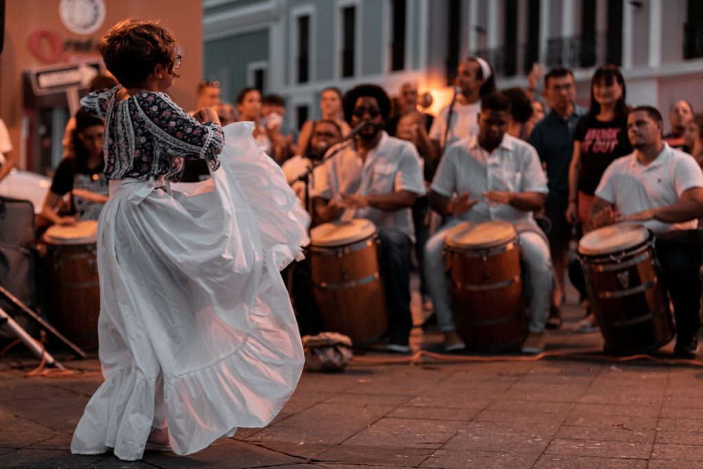 Move over salsa, bomba dancing is in! - Places To Go Puerto Rico